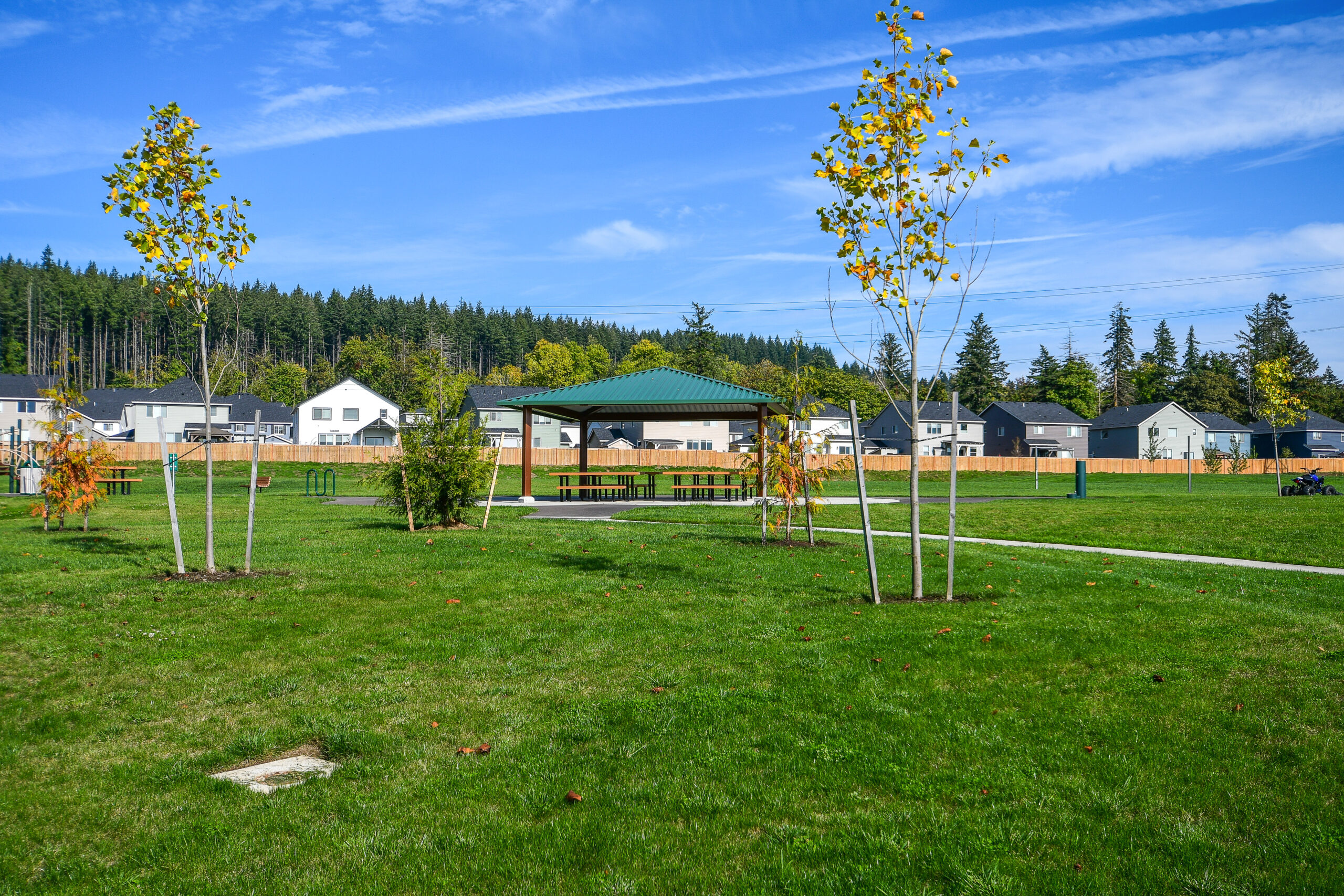 Camas Family Home: Private Hot Tub & Pool Access - Waverley Properties